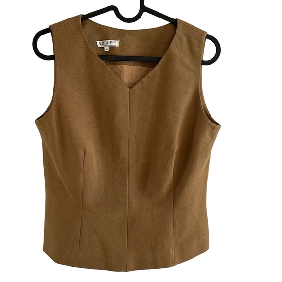Vogue | Tops | Vogue Medium Brown Lined Sleeveless Blouse Back Zip ...